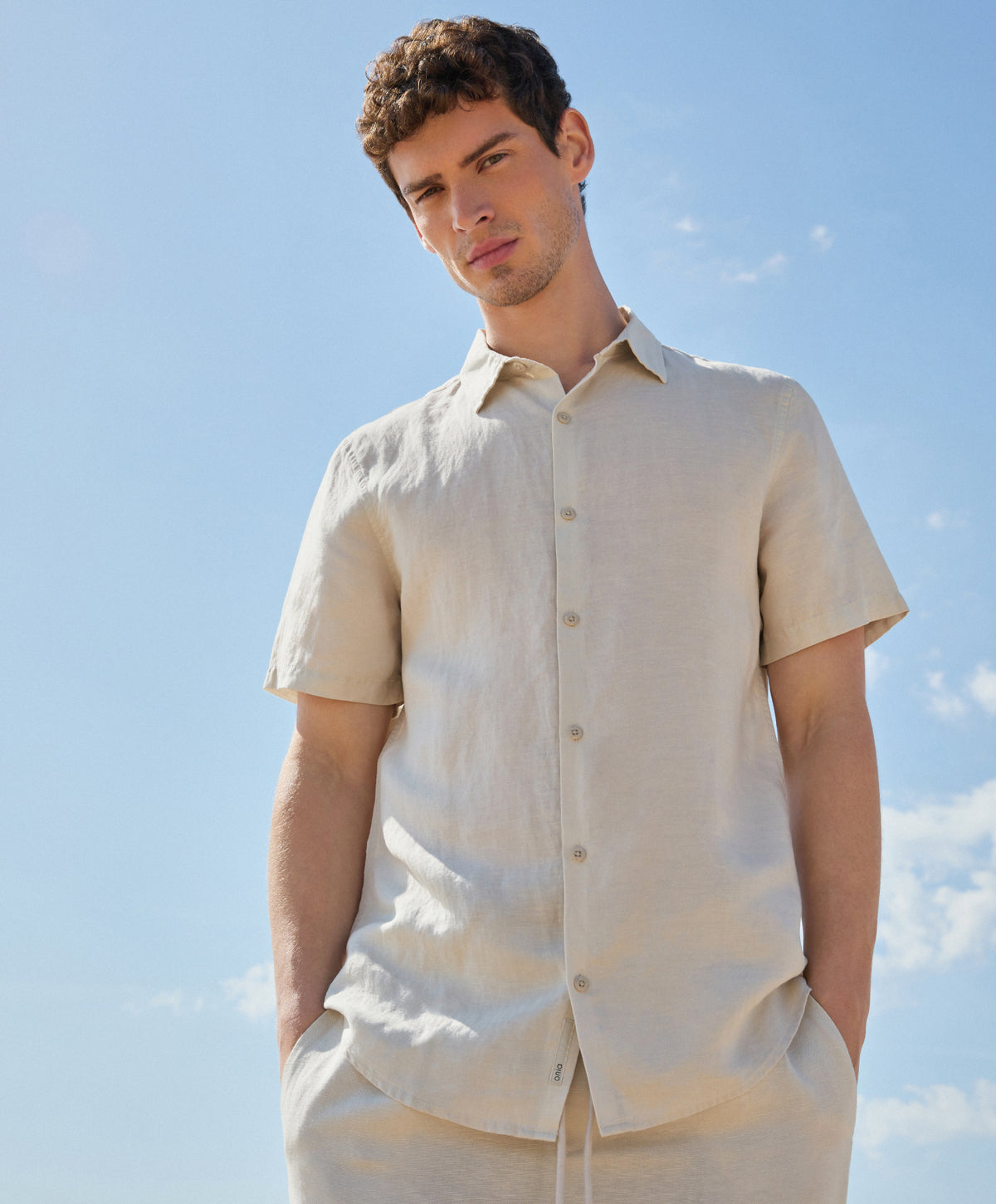 The Modern Traveler Collection – onia